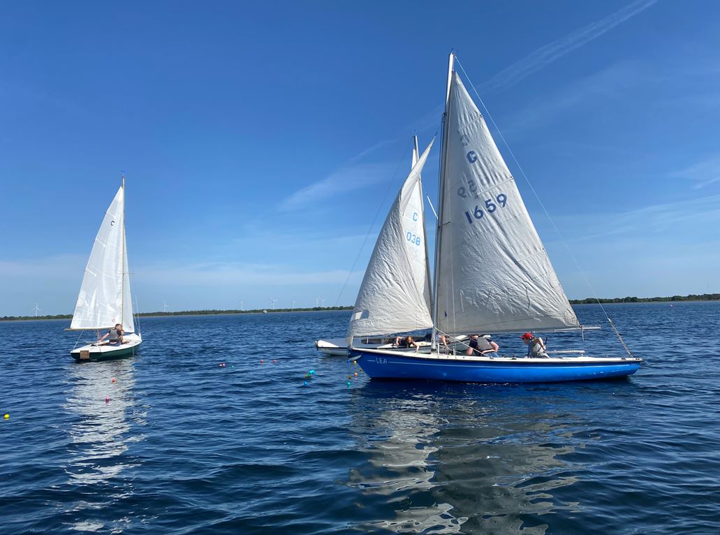Treffen der in Gründung befindlichen Abteilung „Junge Erwachsene“ des ...
